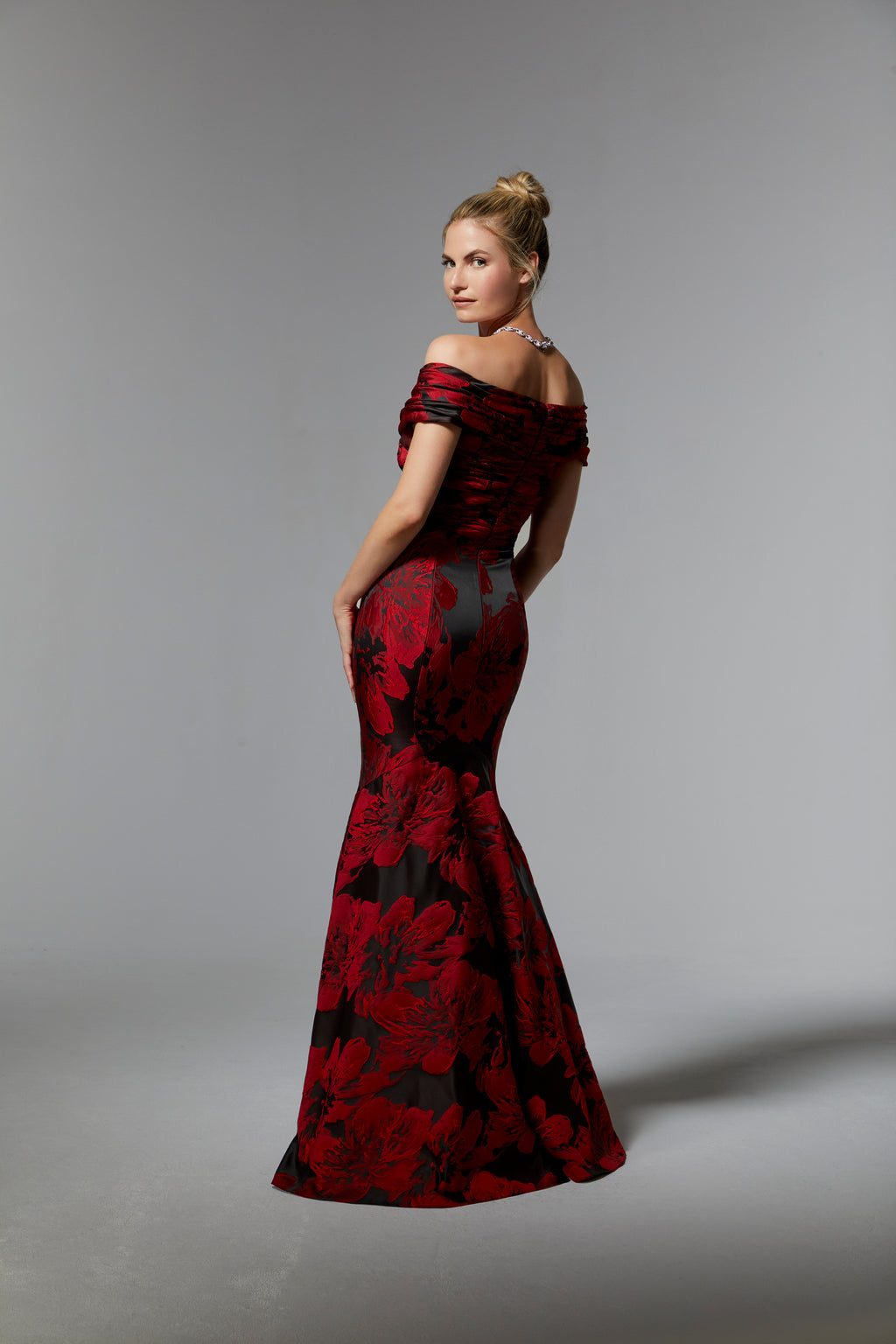 Black/Red MGNY Madeline Gardner New York 72924 Long Formal Floral ...